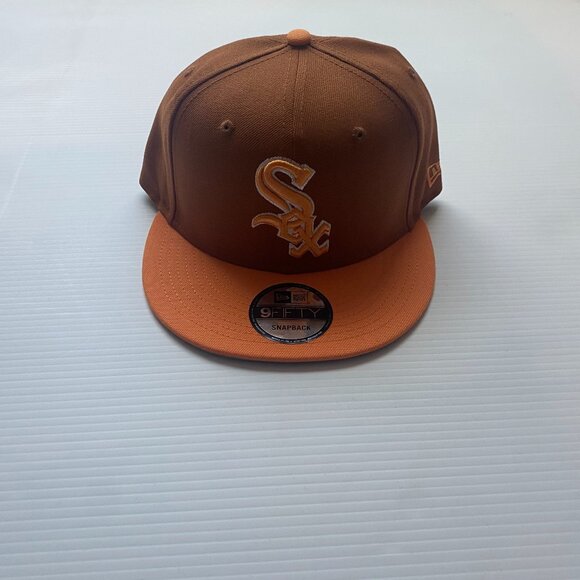 Accessories | Chicago White Sox Snap Back Adjustable Hat | Poshmark
